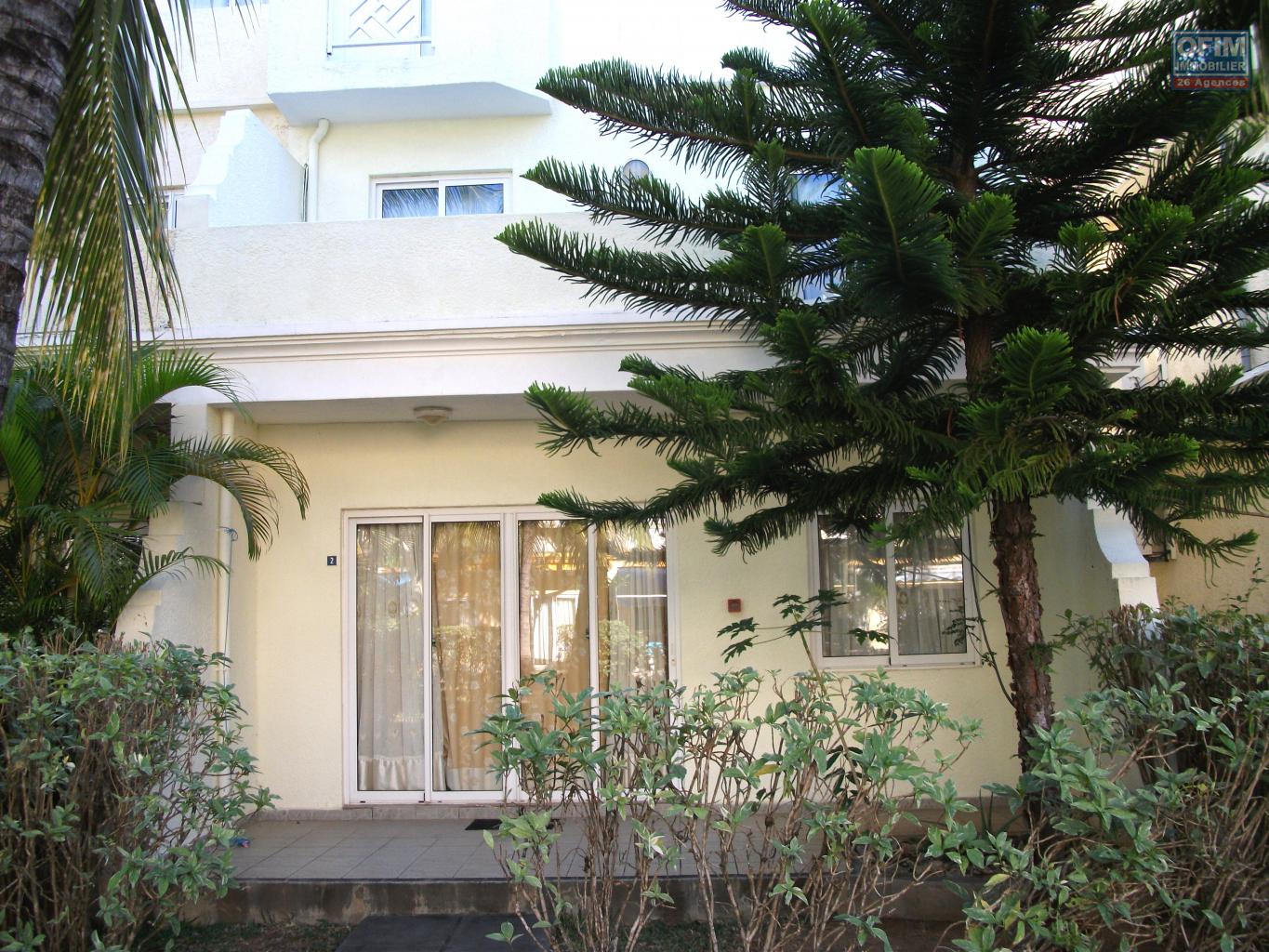 Location - Maison / Villa - FLIC EN FLAC - ALBION - Triplex dans une ...