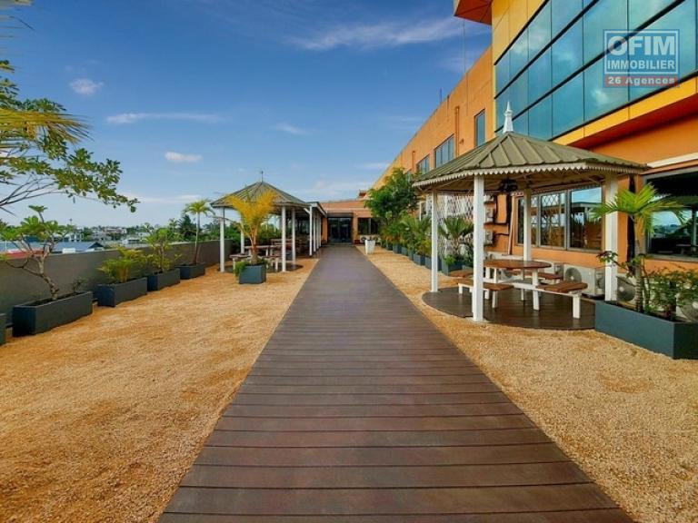 Location - Local commercial - GRAND BAIE - PEREYBERE - POINTE AUX ...